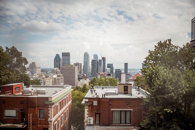 Montreal Private Tour: Highlights & Hidden Gems with a local - Key Points