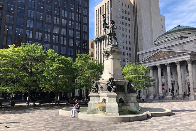 Montréal Scavenger Hunt and City Highlights Walking Tour - The Sum Up