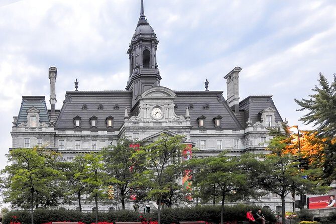 Montreal Trendy Neighborhoods Tour - Guide Expertise and Commentary