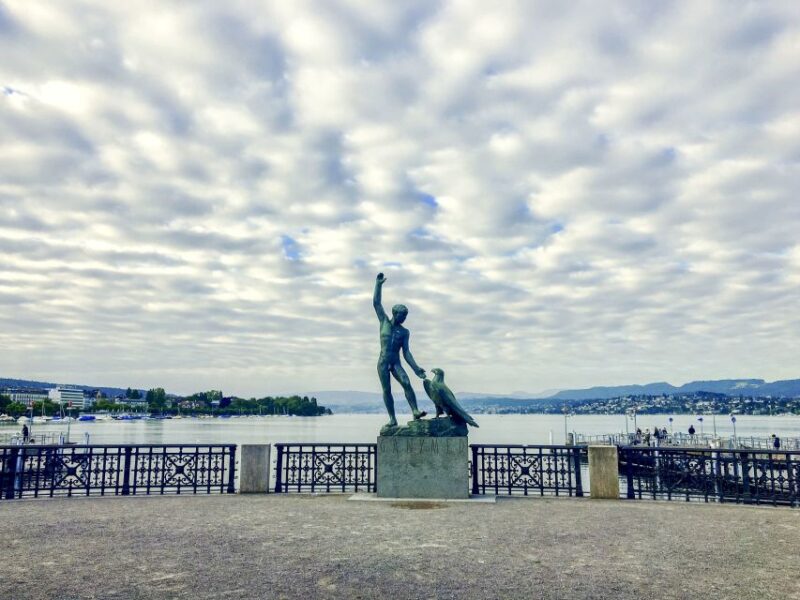 Montreux: Insta-Perfect Walk With a Local - Preparing for the Experience