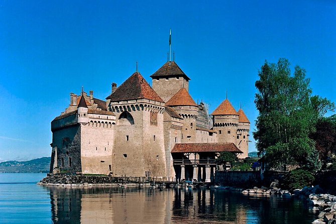 Montreux, Vevey, Chaplin's World and Chillon Castle Private Tour - In-Depth Look at the Itinerary