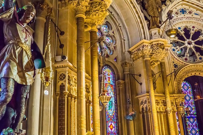 Montserrat Monastery Small Group or Private Tour Hotel pick-up - Who Should Take This Tour?