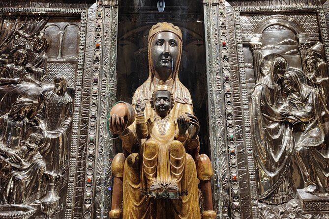 Montserrat Small Group With Cable Car and Cogwheel Train - Navigating the Diverse Transportation Network