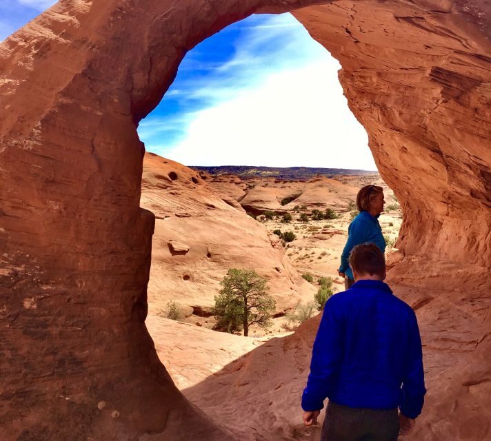 Monument Valley: 2.5-hour Mystery Valley Tour - An In-Depth Look at the Mystery Valley Tour