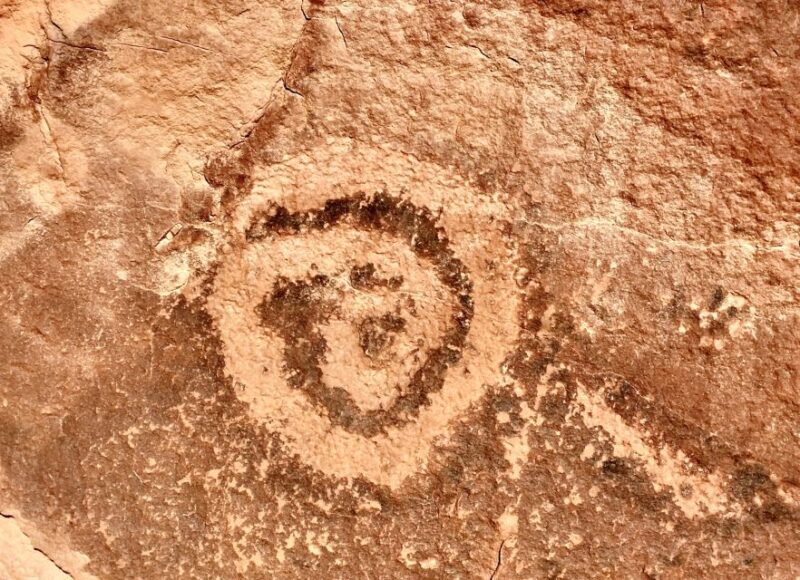 Monument Valley: 2.5-hour Mystery Valley Tour - Discovering the Mystery Valley Experience