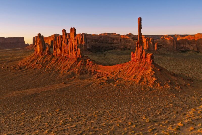 Monument Valley: Sunset Tour with Navajo Guide - Authentic Experience: What Past Travelers Say