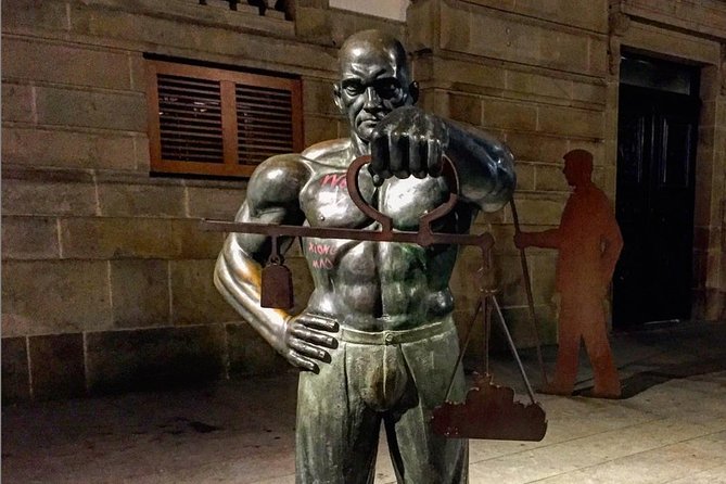 Monumental Morning Walking Tour in Pontevedra - Visit the Pontevedra Town Hall