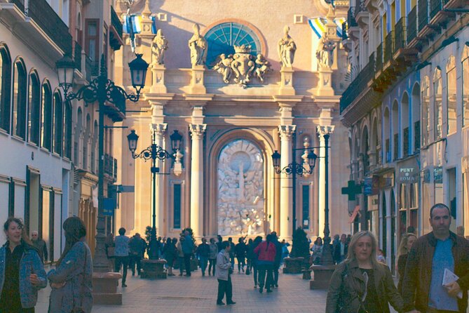 Monumental Walking Tour in Old Town of Zaragoza - Insights From Knowledgeable and Passionate Guides