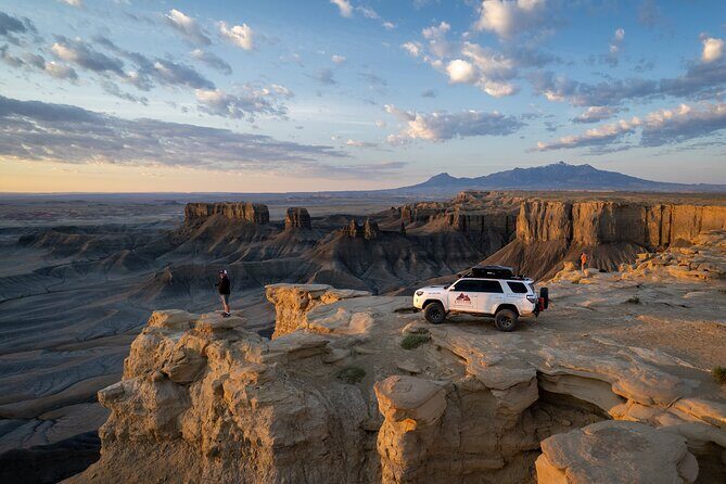 Moonscape Overlook and Factory Butte Offroad Tour - Key Points