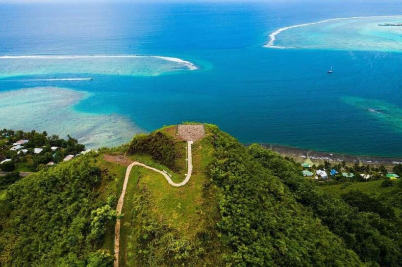 Moorea Cruise Ships: 4x4, Belvedere,Magic Mountain pineaple - Exploring Moorea on a 4x4: What Travelers Can Expect