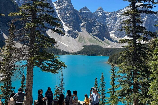 Moraine Lake & Louise & Banff Day Tour From Calgary-Canmore-Banff - FAQs