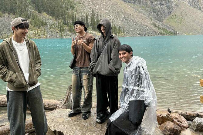 Moraine Lake Louise Shuttle Bus | Banff Explorer Direct Service. - Key Points