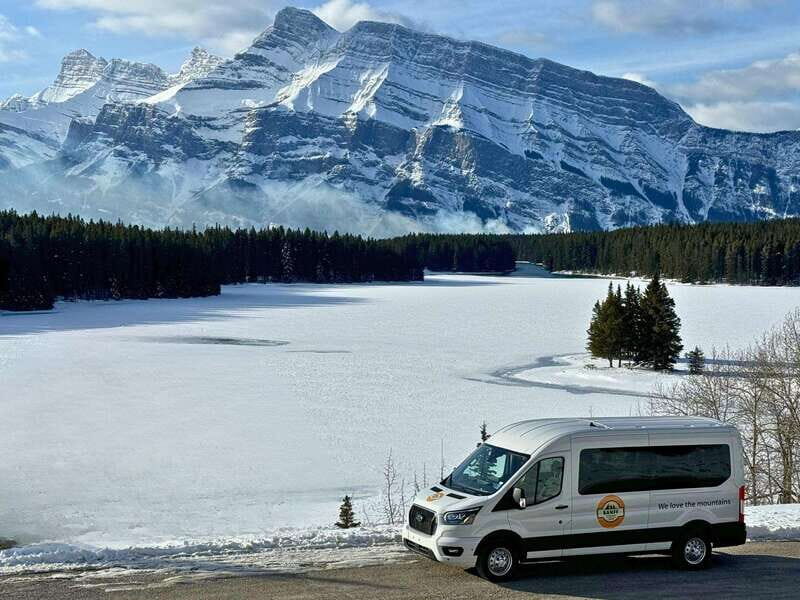 Moraine Lake Sunrise & Lake Louise from Calgary/Canmore/Banf - The Sum Up