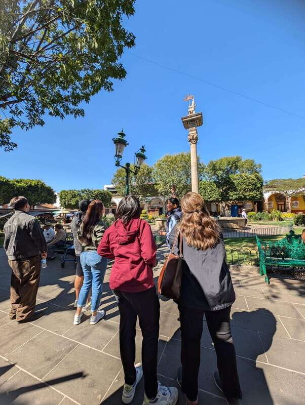 Morelia: Traditional Patzcuaro - Discovering Quiroga — Handicrafts and Carnitas