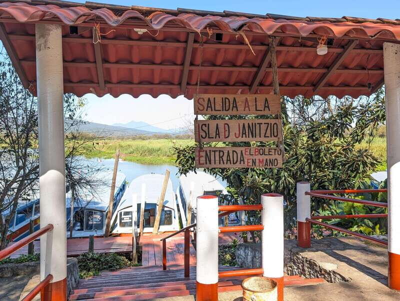 Morelia: Traditional Patzcuaro - Janitzio — Iconic Island and Cultural Landmark
