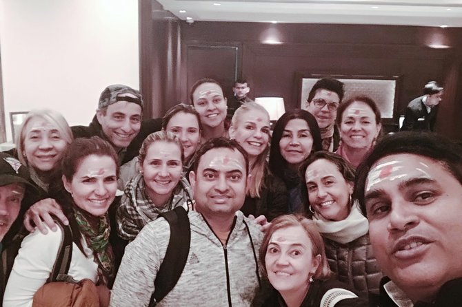 Morning boat and old city tour with official tour guide in varanasi - Why This Tour Works