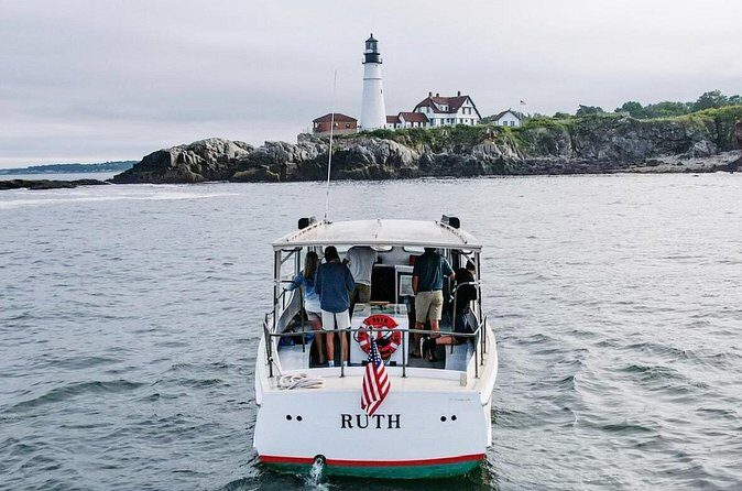 Morning Lighthouse Cruise Along the Coast of Portland Maine - FAQ