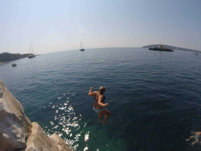 Morning Split Sea Kayaking Tour - An In-Depth Look at the Experience
