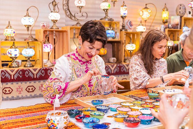 Mosaic Lamp Making Workshop in Warwick, NY - An In-Depth Look at the Mosaic Lamp Making Workshop