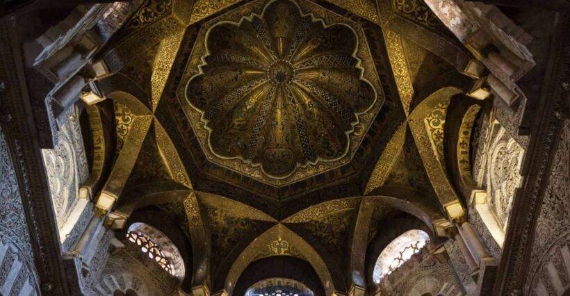 Mosque-Cathedral of Cordoba: Entry Ticket and Guided Tour - A Closer Look at the Experience