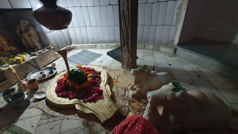 Motor bike ride to Baidhnath shiva temple and trekking - Trekking & Connecting with Nature