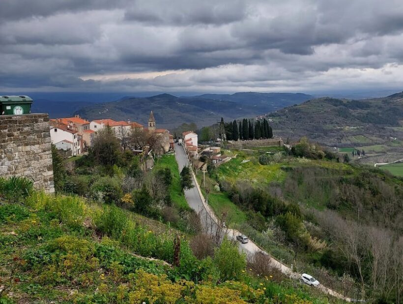 Motovun: The trail of Giants hiking tour & Fritule Tasting - The Sum Up