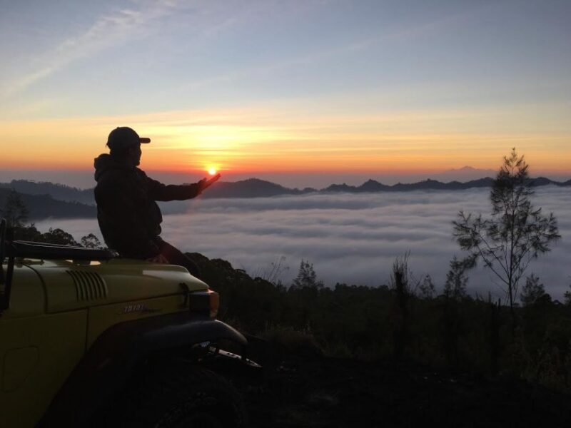Mount Batur: Sunset/Sunrise 4WD Jeep Tour with Photographer - Exploring the Mount Batur 4WD Jeep Tour with Photographer: A Practical Review