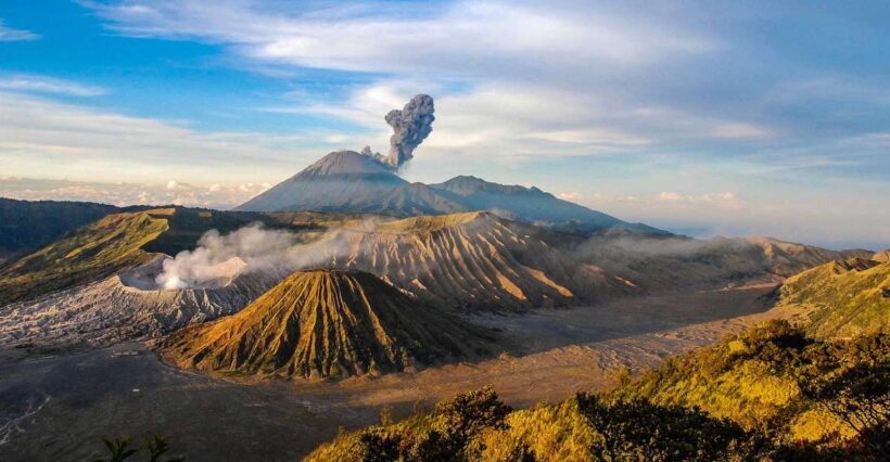Mount Bromo 2-Day Sunrise Trekking Tour from Surabaya - Exploring the Itinerary: What You Can Expect