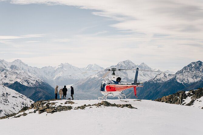 Mount Cook Alpine Explorer 35-Minute Helicopter Flight - A Closer Look at the Experience
