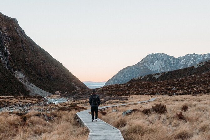 Mount Cook Small Group Scenic Tour & Helicopter Experience - Who Should Consider This Tour?