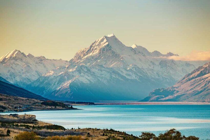 Mount Cook to Queenstown Day Tour - Experience the Mount Cook to Queenstown Day Tour: A Journey Through New Zealand’s Natural Wonders