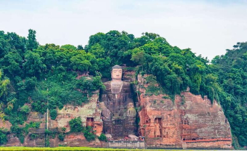 Mount Emei and Leshan Giant Buddha Two-Day Private Tour - Who Will Love This Tour?