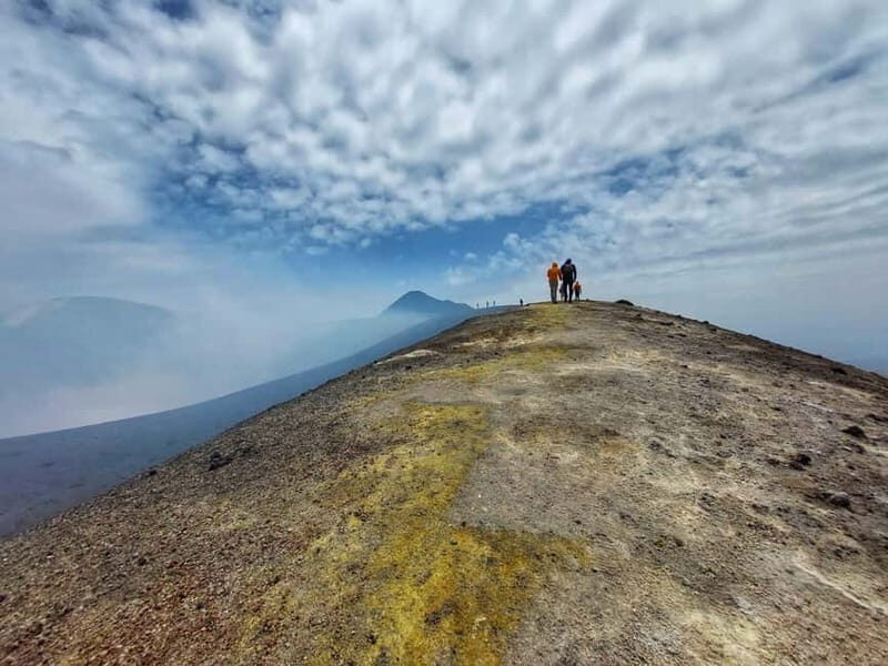 Mount Etna: 3,000 meters including cable car and volcanological guide - Discovering Mount Etna: An In-Depth Review of the 3,000-Meter Adventure