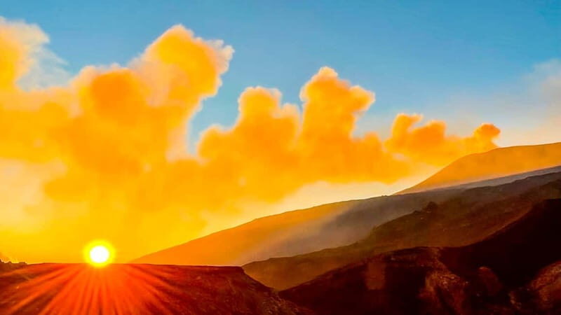 Mount Etna: Trek to 3000m with cable car and jeep - The Sum Up
