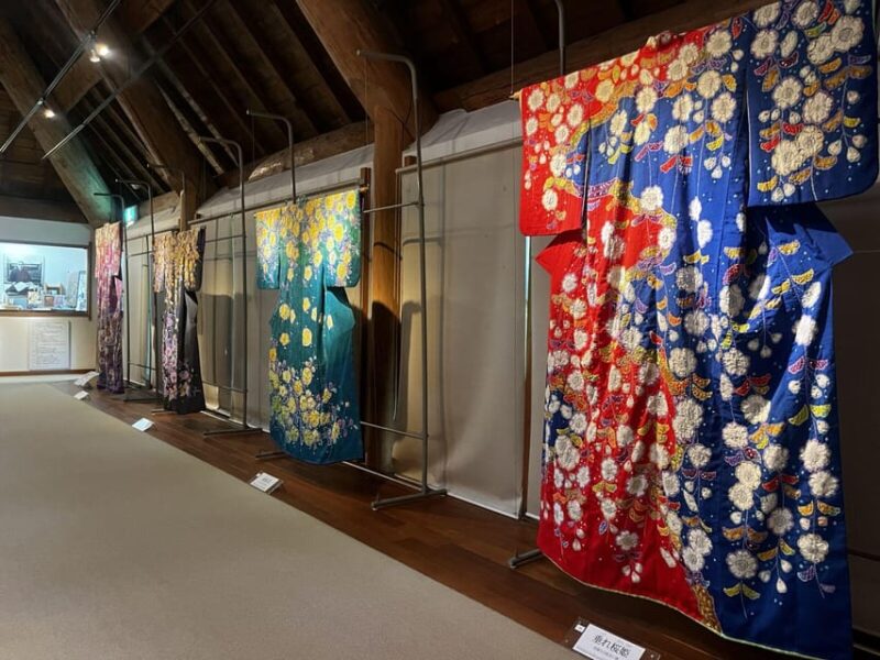 Mount Fuji Day Trip: Adventure Around Lake Kawaguchiko - Kubota Itchiku Art Museum: Exploring Artistic Kimonos