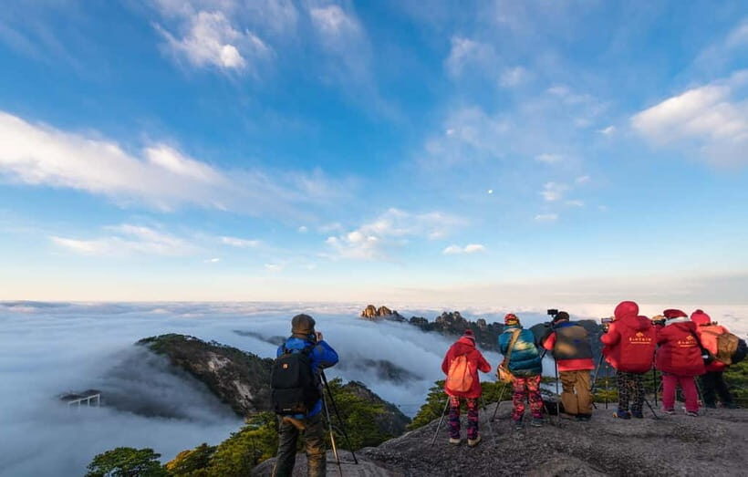 Mount Huangshan: Highlights Tour in Huangshan full-day - An In-Depth Look at the Huangshan Highlights Tour