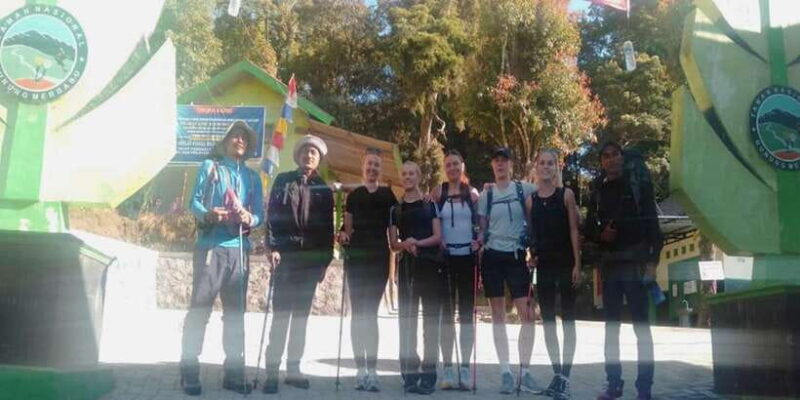 Mount Merbabu Day Hiking Tour - Key Points