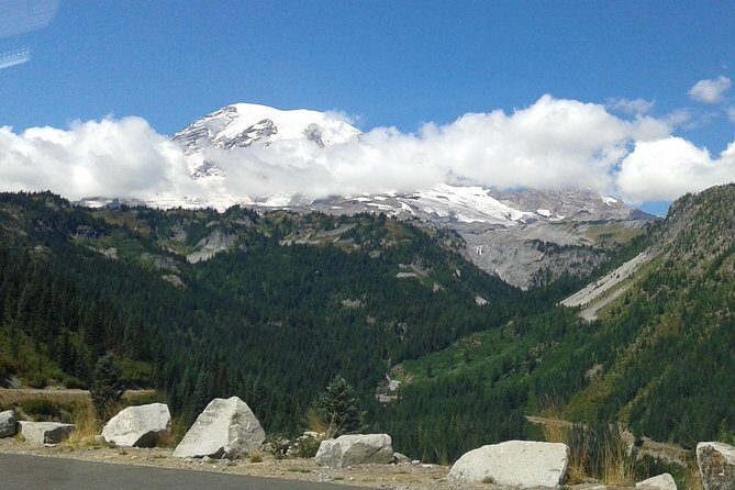 Mount Rainier Tour from Seattle - An In-Depth Look at the Mount Rainier Tour from Seattle