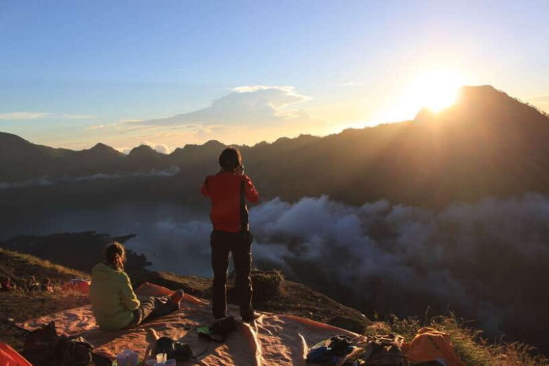 Mount Rinjani: 3D/2N Trekking to Summit, Lake and Hot Spring - Key Points