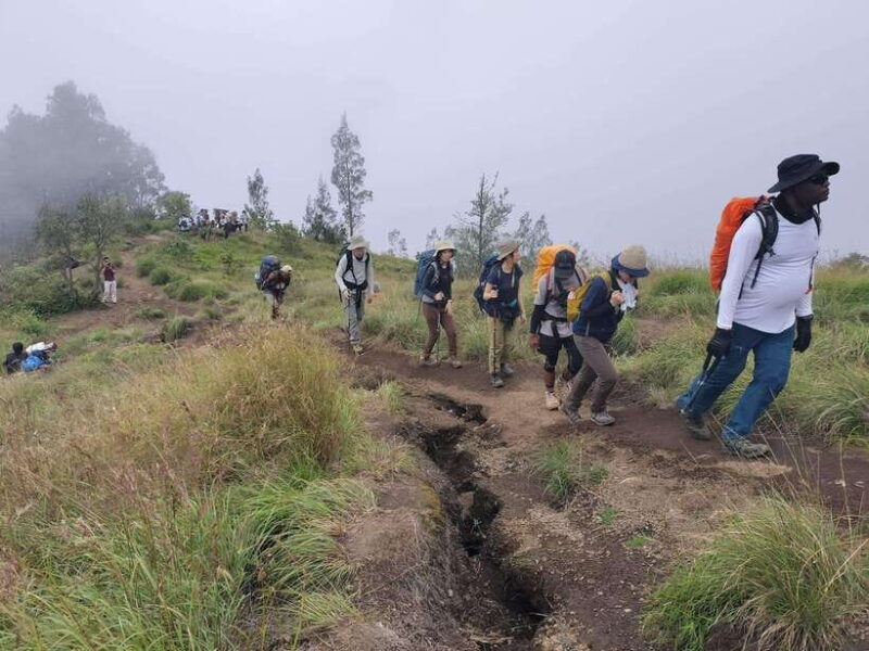 Mount Rinjani: 3D2N Trekking Summit Lake Torean Village - Who Will Love This Trek?