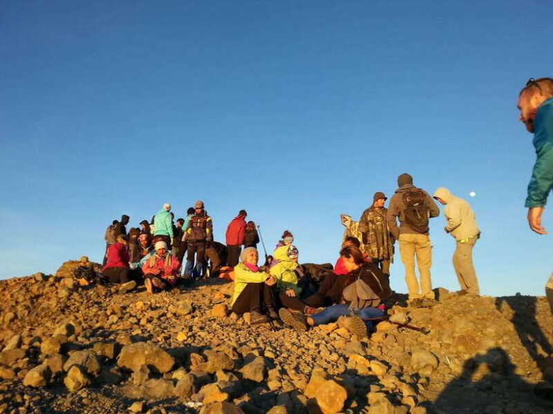 Mount Rinjani Trek 3D-2N To Summit - Lake - Hotspring - What’s Included and What’s Not