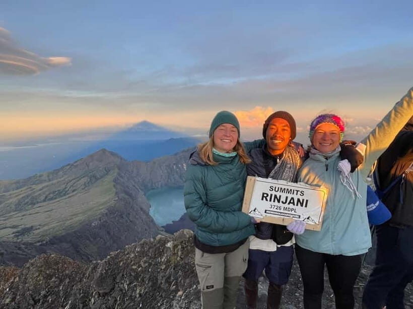 Mount Rinjani Trekking: 2D/1N Hike To Summit 3726m Full View - Key Points