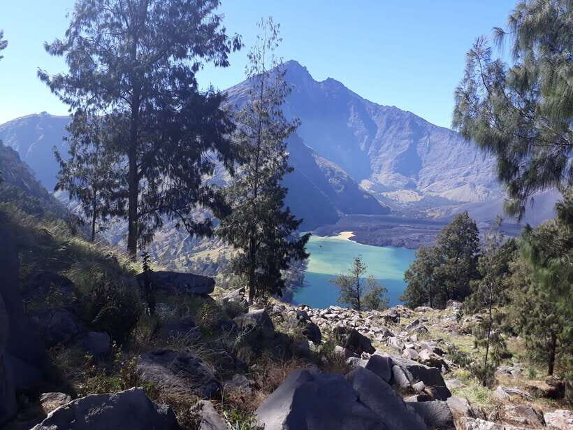 Mount Rinjani Trekking 3D/2N Lake,Host Spring Full Experiece - Key Points