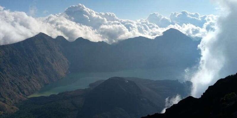 Mount Rinjani: Trekking Summit Full Sunrise Point Join Tour - Introduction