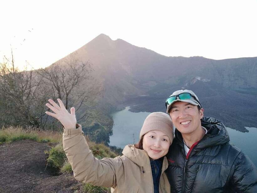 Mount Rinjani Trekking Tours 3D/2N Summit, Lake& Hot springs - The Sum Up
