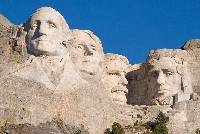 Mount Rushmore Memorial Shared Tour from Rapid City, South Dakota - Key Points