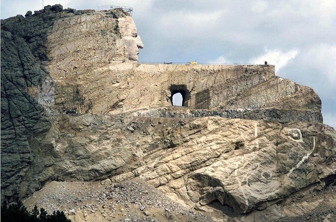 Mount Rushmore Memorial Shared Tour from Rapid City, South Dakota - A Solid Choice for History and Nature Lovers