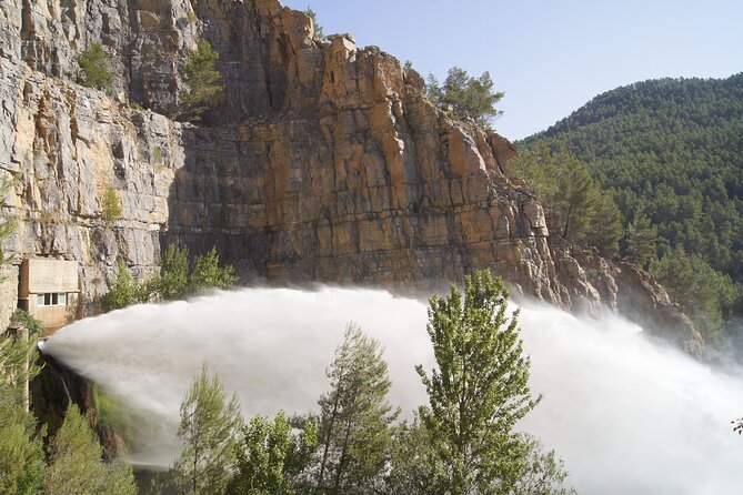 Mountain Hike & Thermal Springs - Private Full Day Tour - What to Expect During the Hike