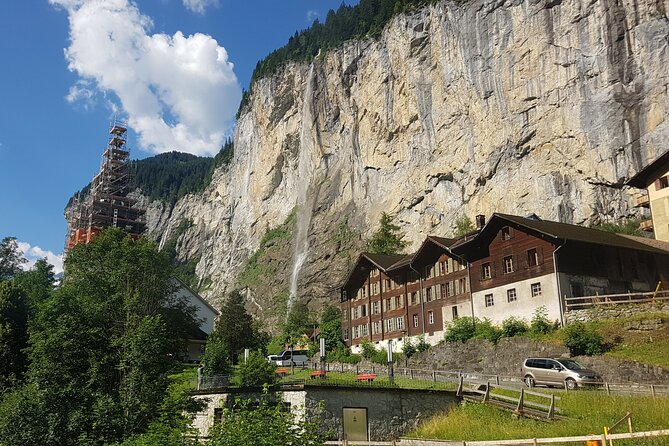 Mountain Majesty: Small Group Tour to Lauterbrunnen and Mürren - Discovering the Charm of Grütschalp
