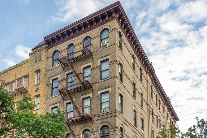 Movie Locations Tour: NYCs Most Famous Film Spots - An In-Depth Look at the Tour Experience